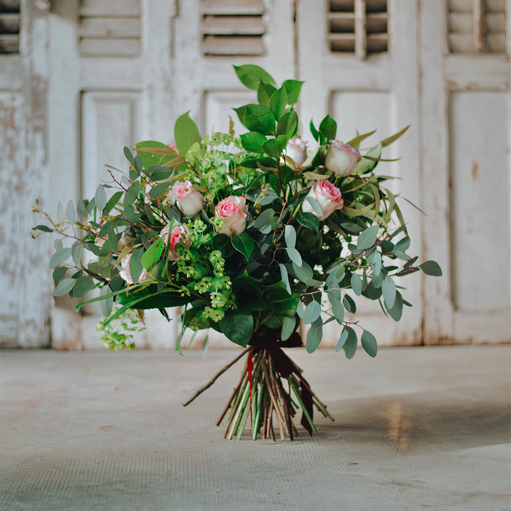 Ramo de rosas con verdes de l'horta. – El Taller de Clo